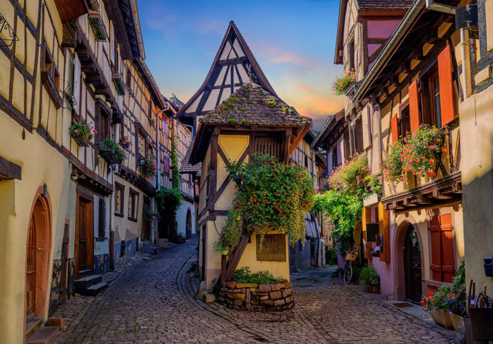 Los pueblos medievales más bonitos de Francia entre montañas, calles ...