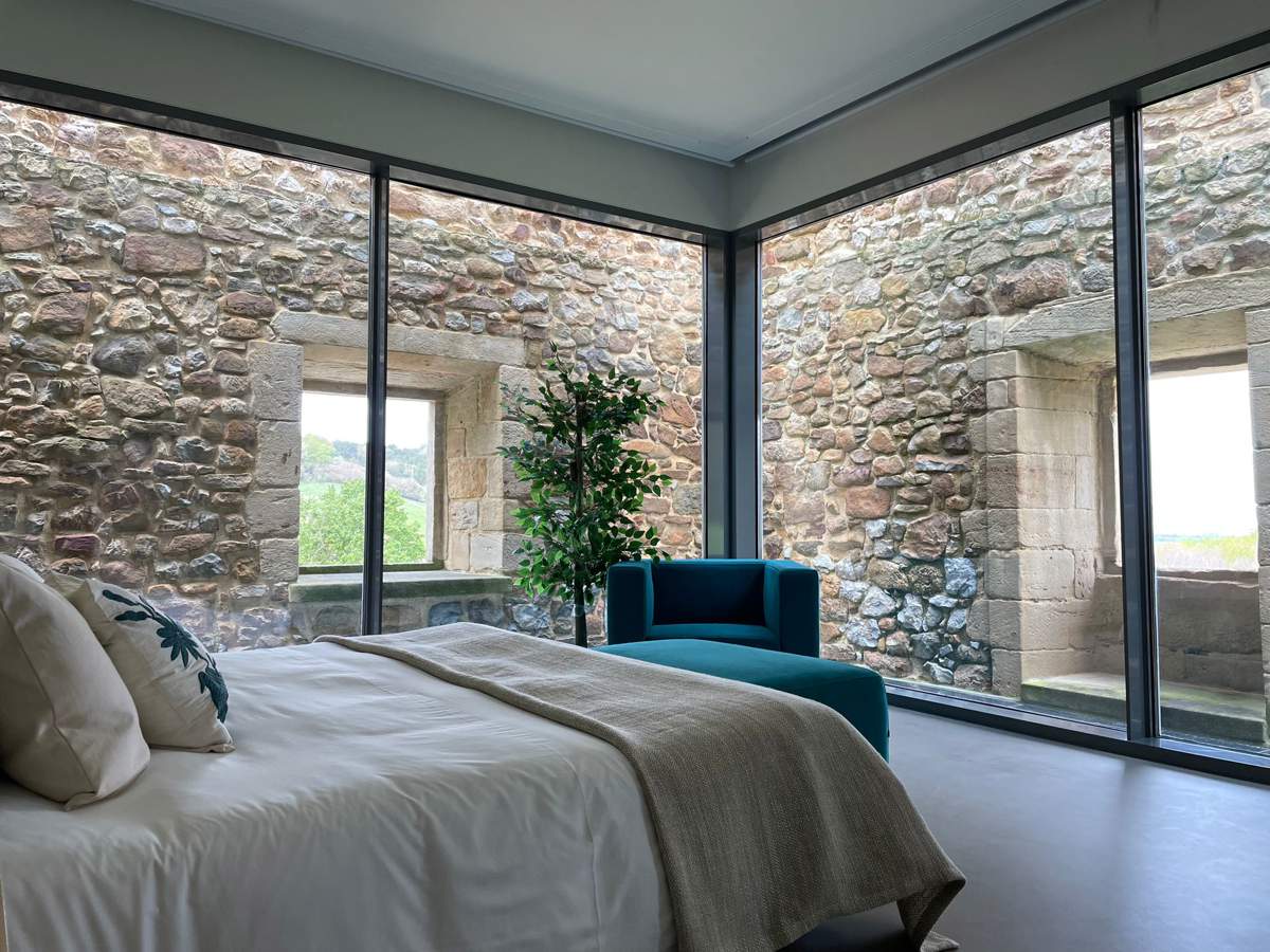 Pico Velasco, el lujo de hospedarse en medio de una bella marisma de ...