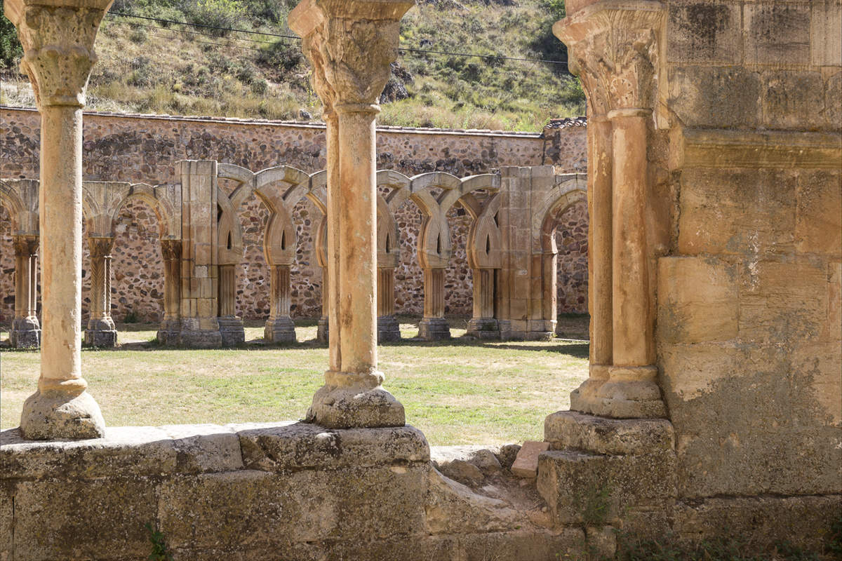 El claustro que inspiró a Bécquer por su belleza ecléctica y romántica