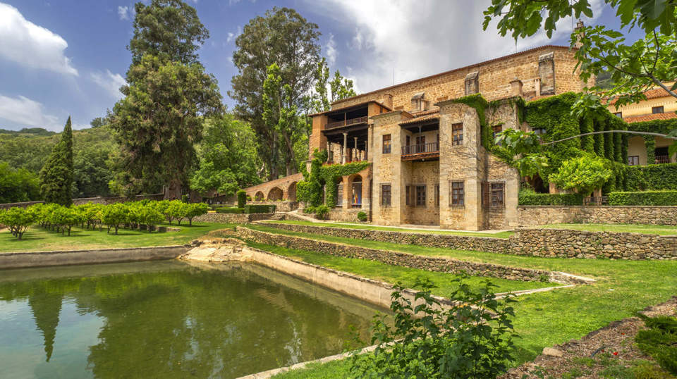 Viaje a la comarca de Cáceres que escogió Carlos V para su retiro imperial