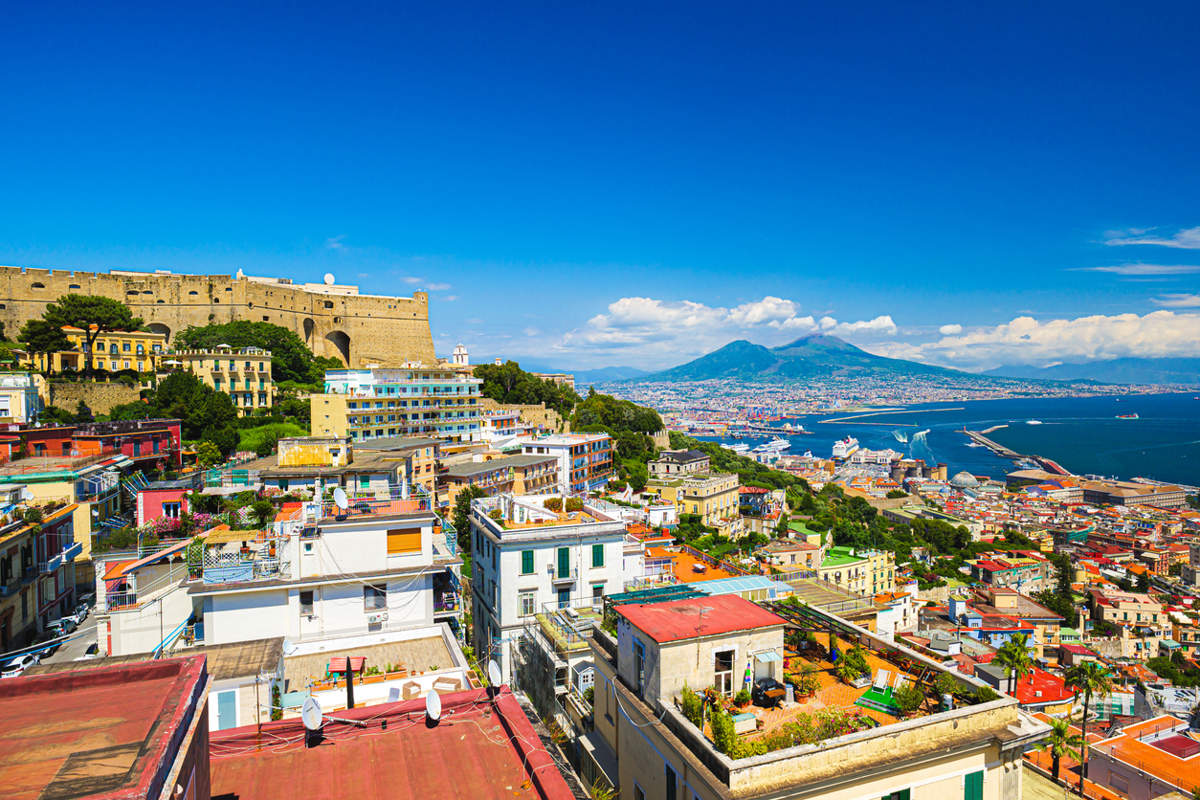 Qué ver en Nápoles, la ciudad más caótica y fascinante del sur de Italia
