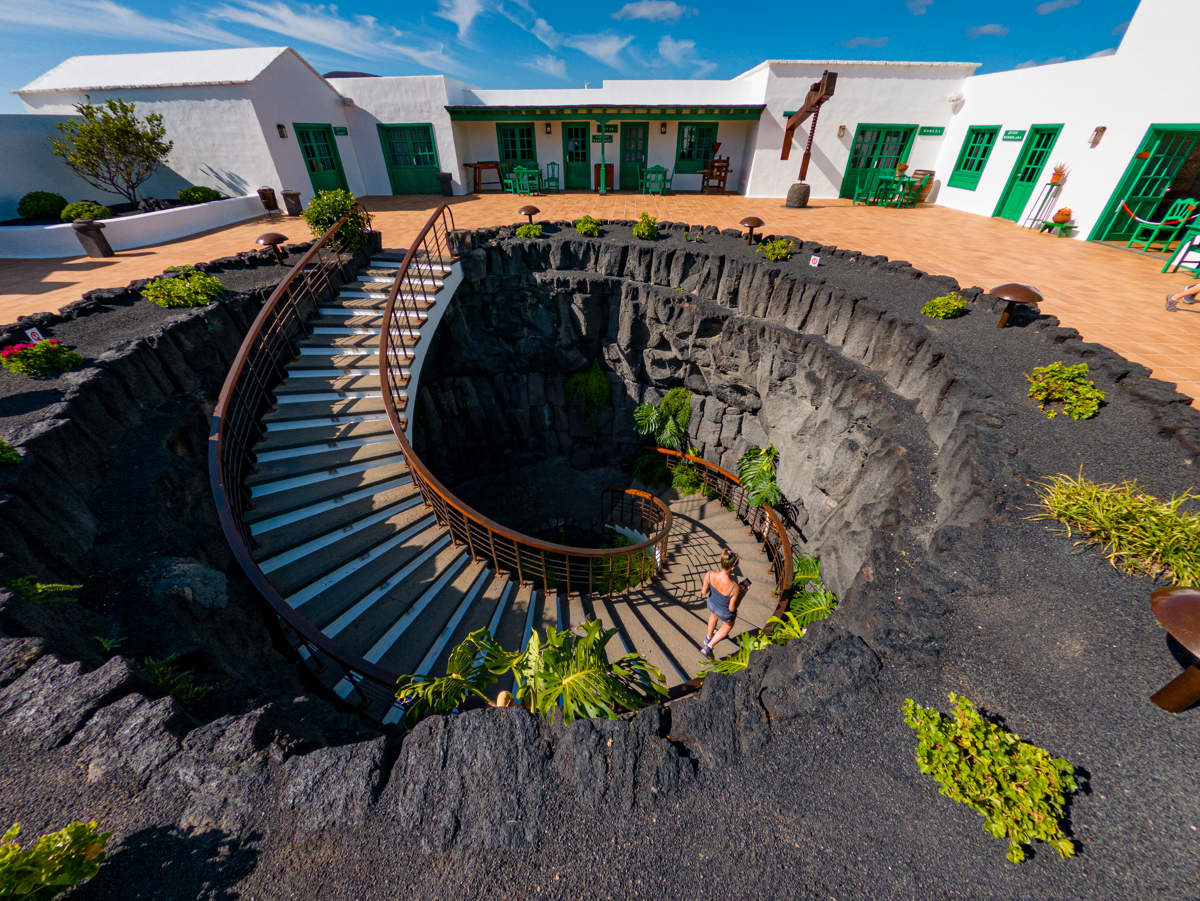 César Manrique, el artista que transformó Lanzarote en una obra maestra ...