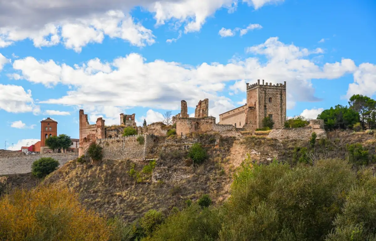 Los 12 castillos de Toledo que este 2025 se podrán visitar de forma ...