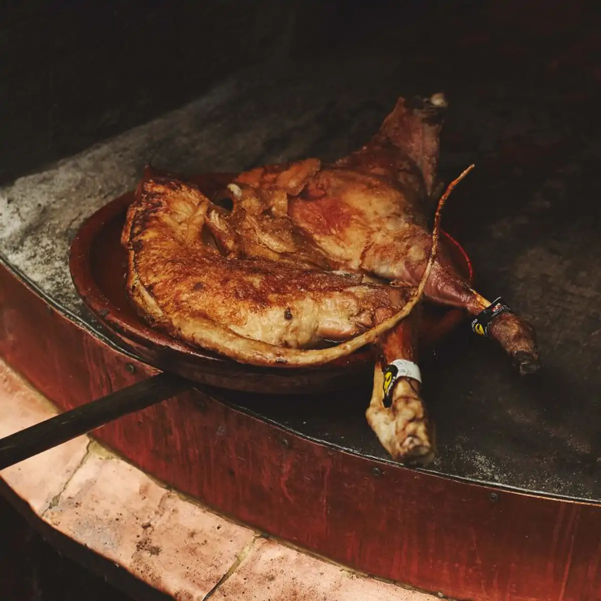 Desde Burgos a Segovia: los mejores lechazos y cochinillos de Castilla ...