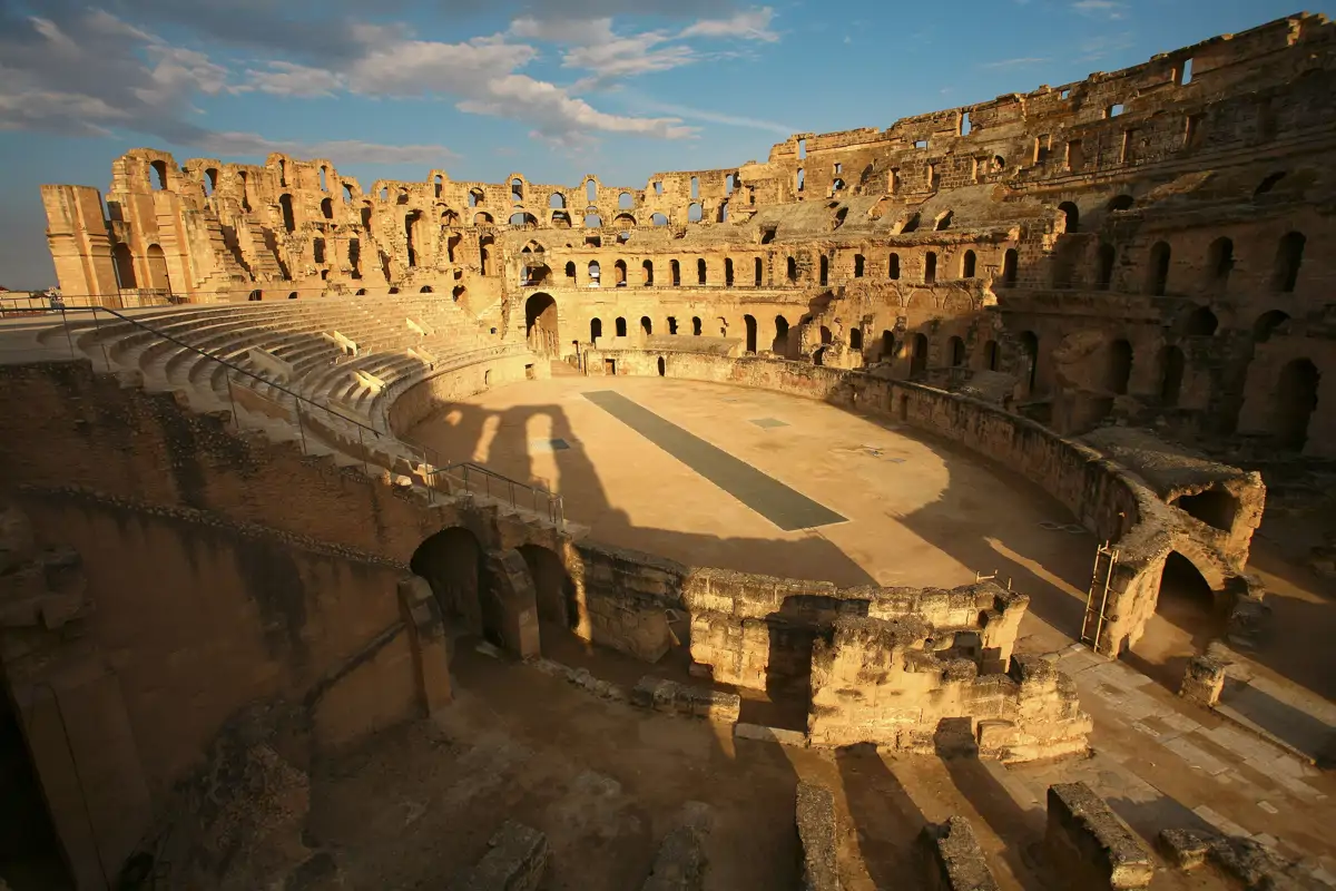 Túnez entre oasis y ruinas romanas