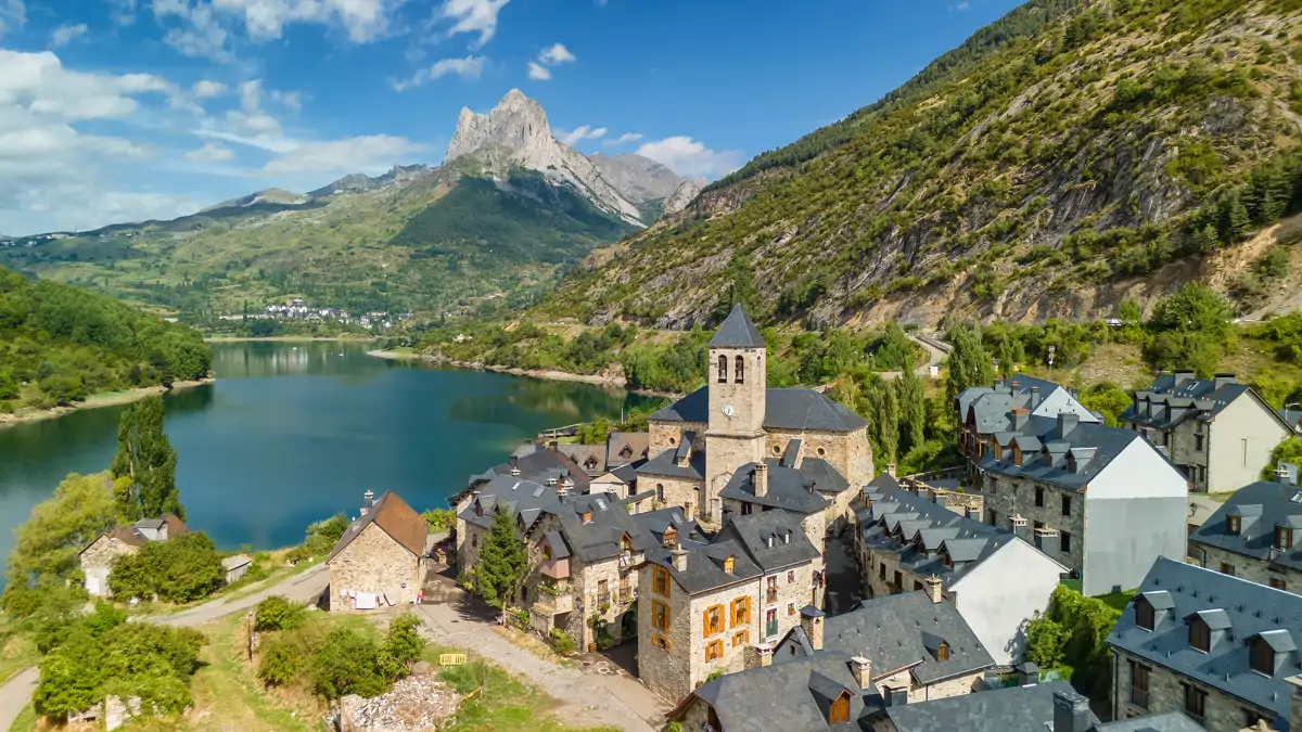 El pueblo de Aragón que parece inspirado en Frozen