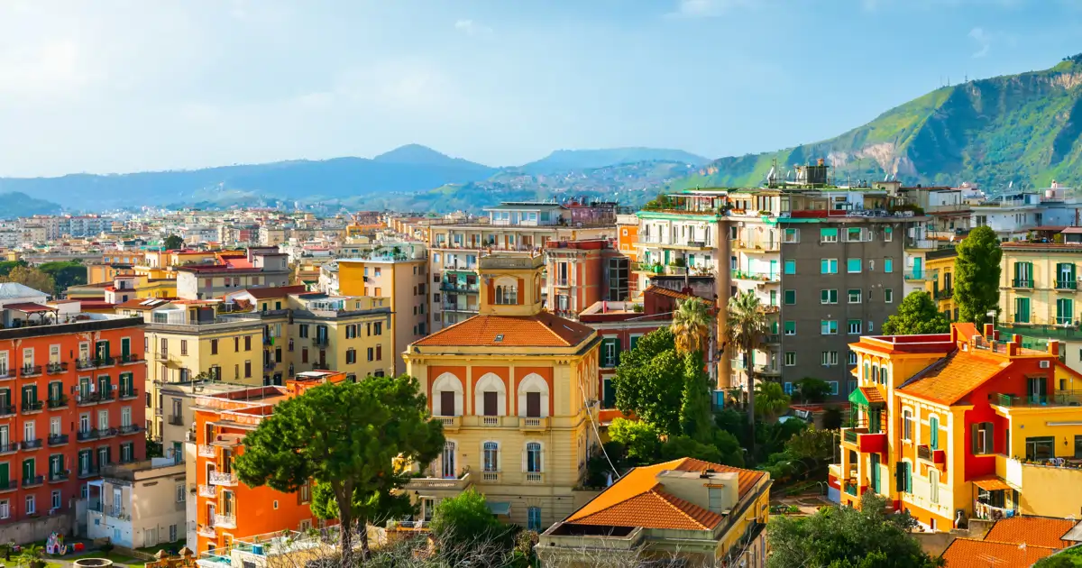 Qué ver en Nápoles, la ciudad más caótica y fascinante del sur de Italia