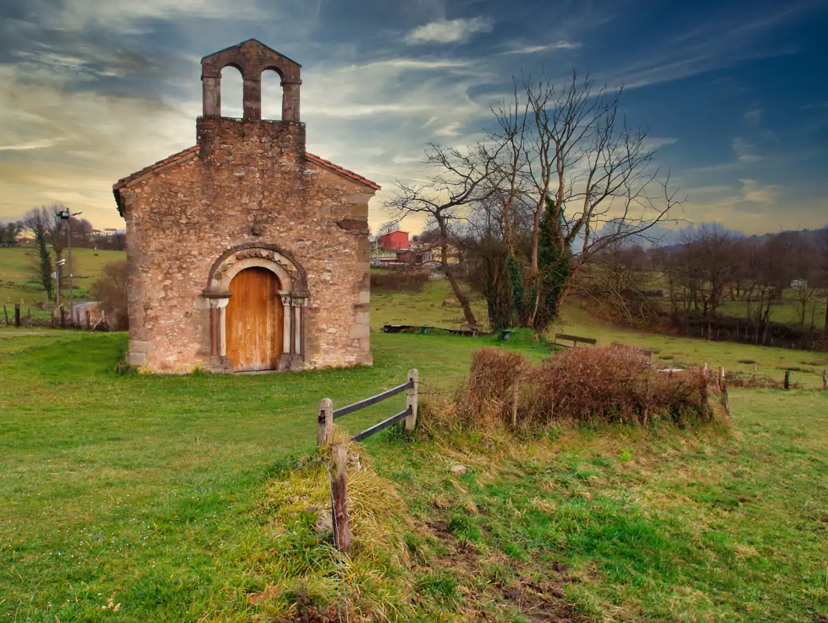 Ni Navas ni Villaviciosa: el pueblo de Asturias donde se produce una de las mejores sidras de España