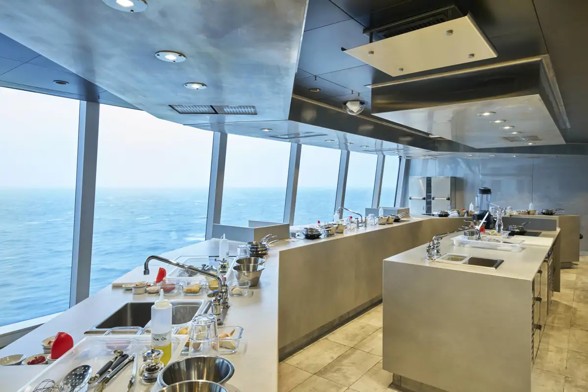 A bordo del crucero que descubre el Caribe más desconocido (y exclusivo)