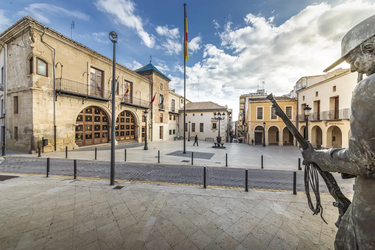 La pequeña ciudad de Murcia con una ruta del vino que descubre bodegas ...