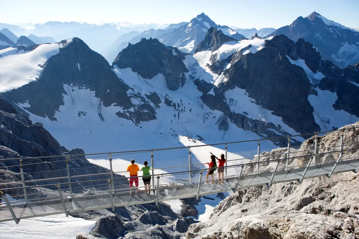El pueblo de Suiza con el primer teleférico rotatorio del mundo
