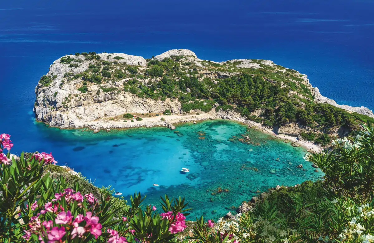 La isla de Grecia donde los mitos se convierten en realidad