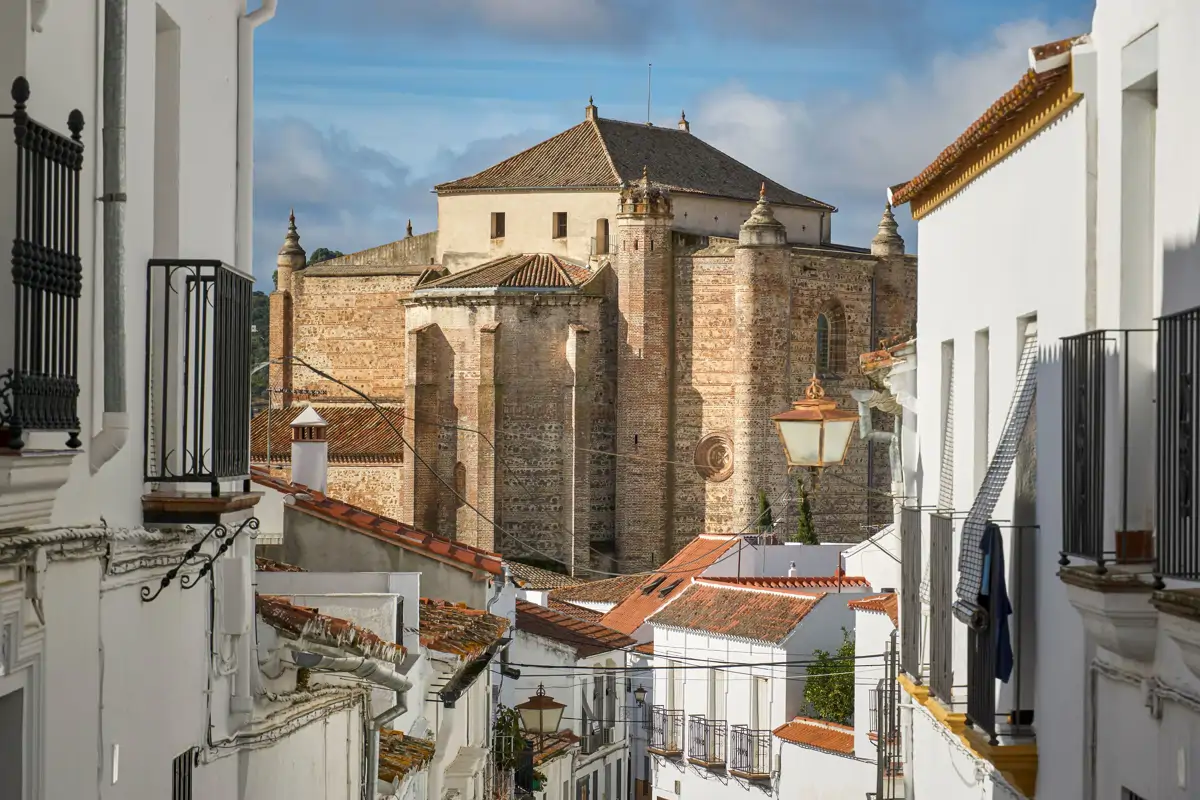 María del Monte sobre su refugio en la sierra sevillana: "Es un sitio ...