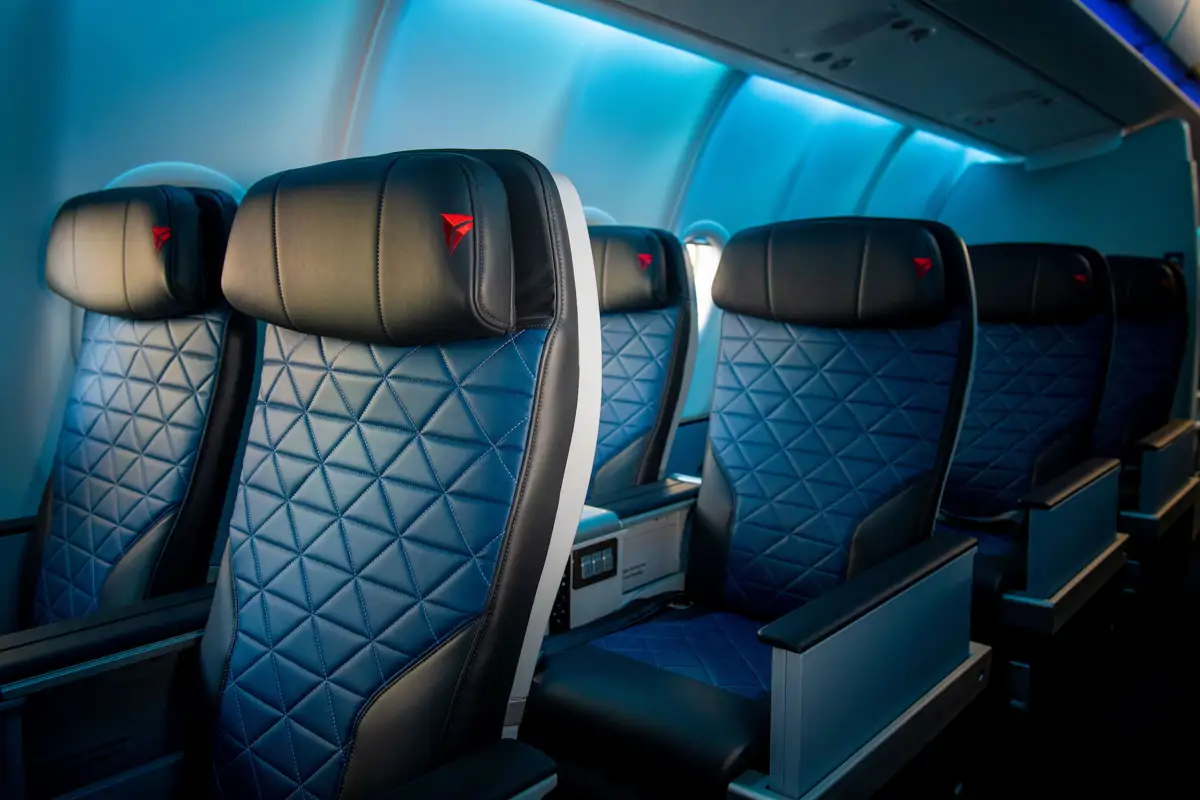 Delta Air Lines transforma el trayecto en parte del viaje con su cabina ...